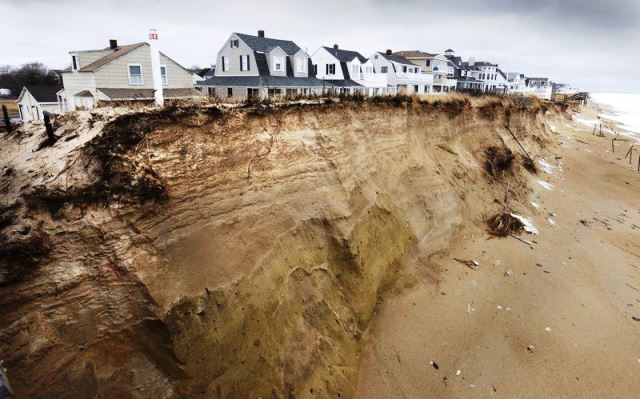 Upaya Mengurangi Erosi Tanah, Lereng dan Pantai - Geograph88