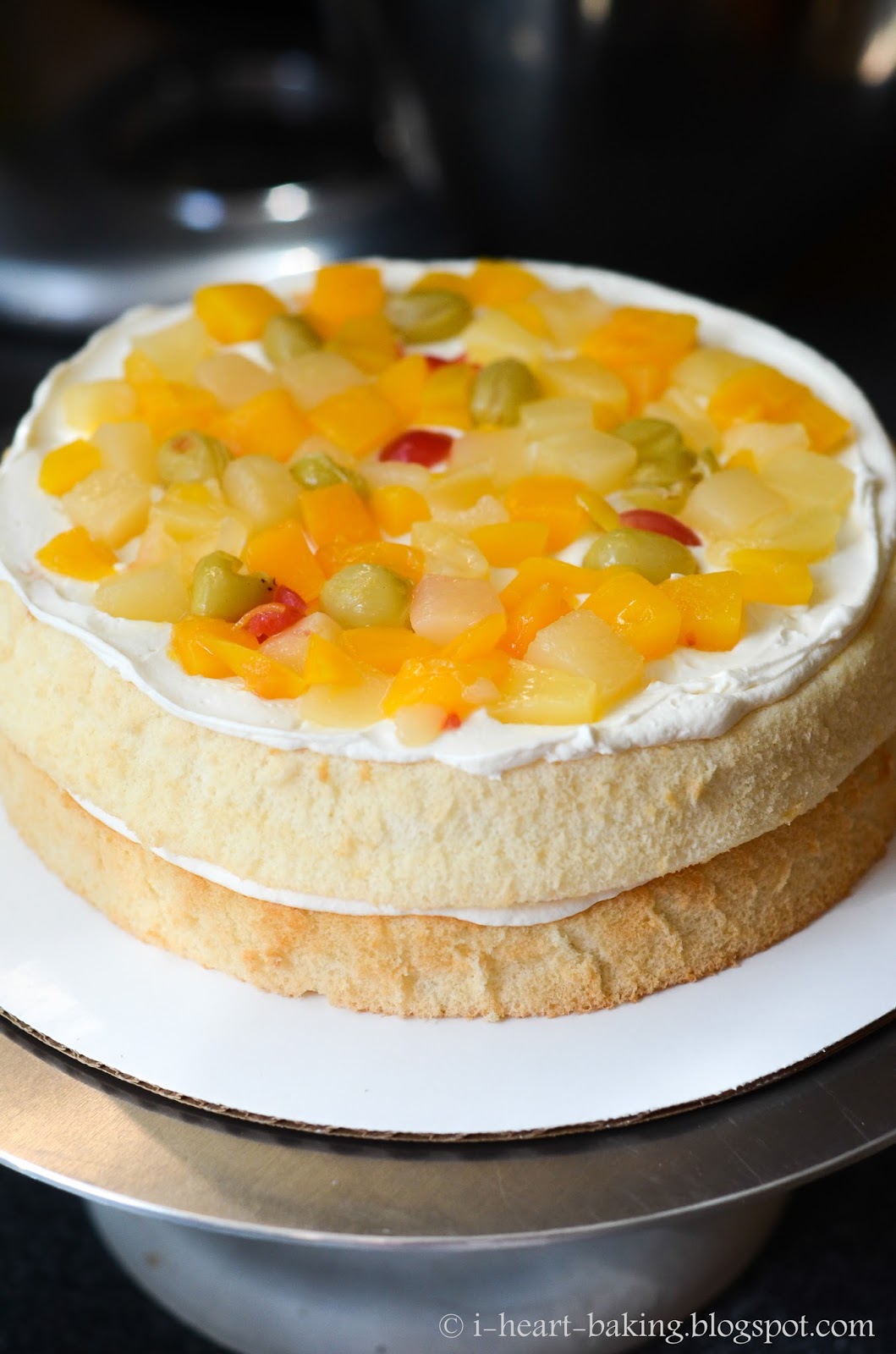 i heart baking!: minion cake