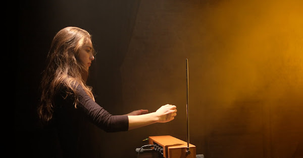 Theremin: The Musical Instrument That You Can Play Without Touching ...