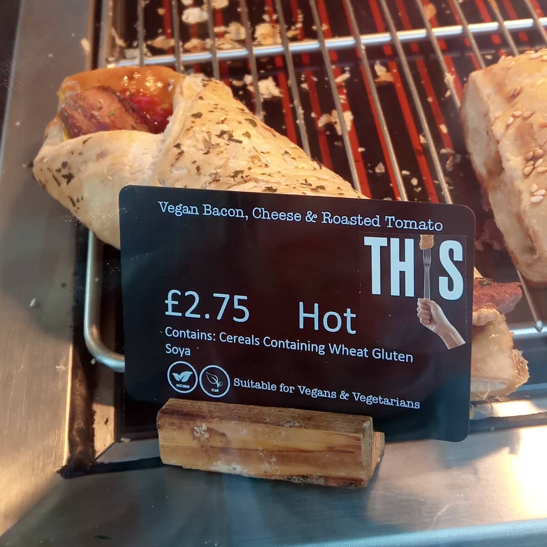 Supersupergirl's Food Reviews: [Review] THIS isn't bacon rashers