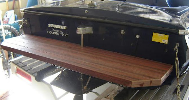 AUSSIE SKIBOATS: STUBBIE