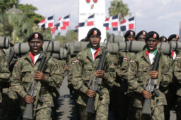 Armée dominicaine / Military of the Dominican Republic / Fuerzas ...