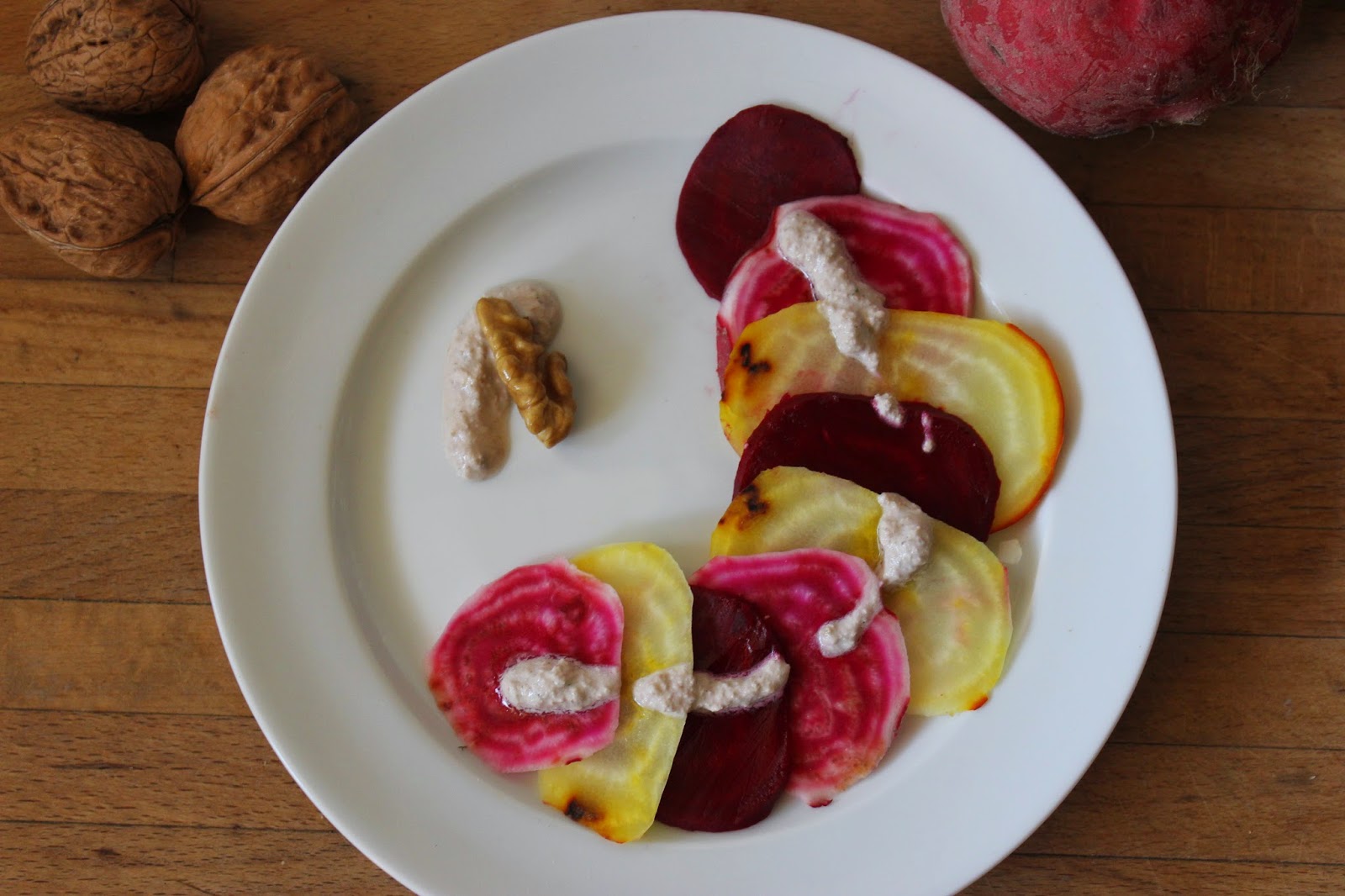 Cuillère et saladier: Carpaccio de betteraves multicolore, sauce ...