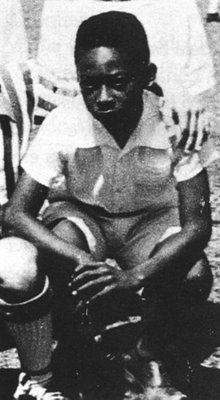Childhood Pictures of Celebrities Actors Actress: Pele childhood photos ...