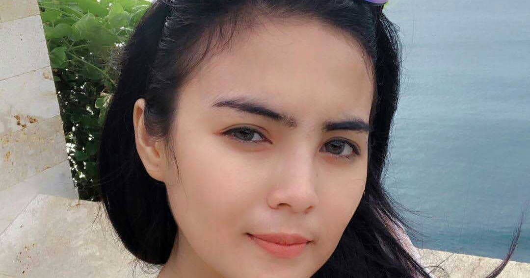 Cerita Mesum - Adinda Gadis SMA Perawan Muda Yang Cantik ~ Cerita Mesum