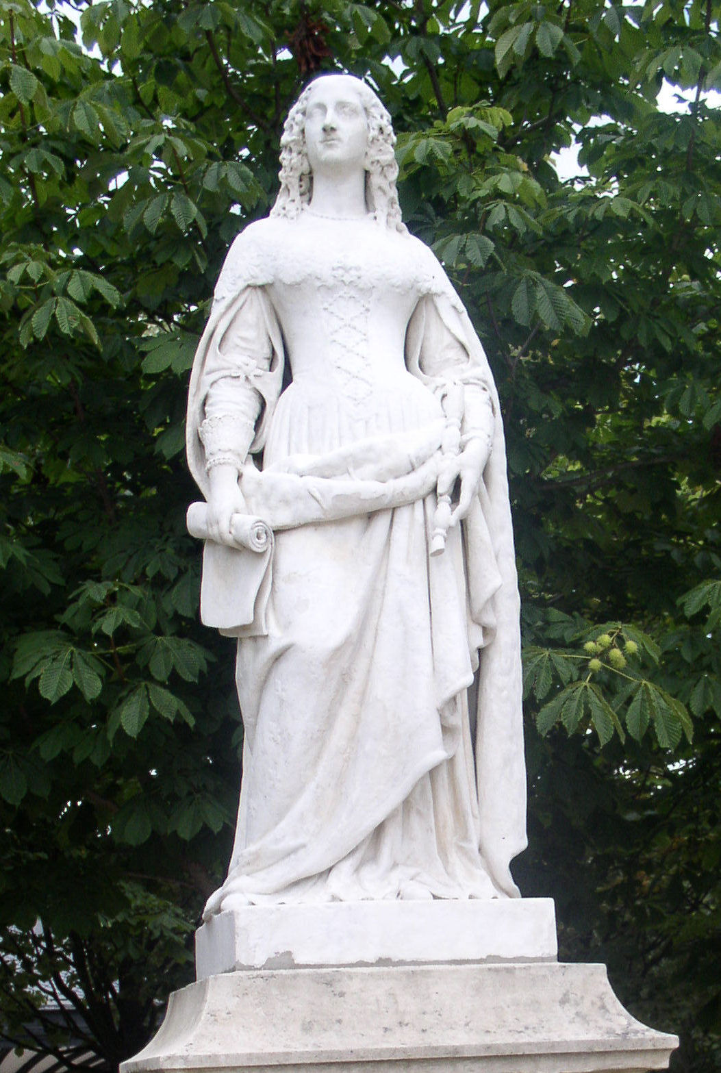 From Paris with Love: Queens of France and Famous Women in Luxembourg ...