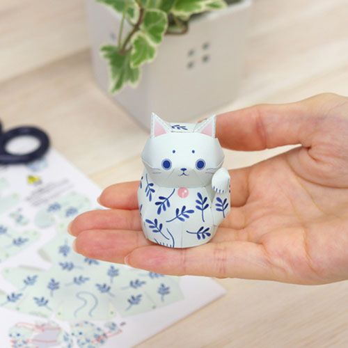 Fortune Cat Mini Version Papercraft | Paperized Crafts