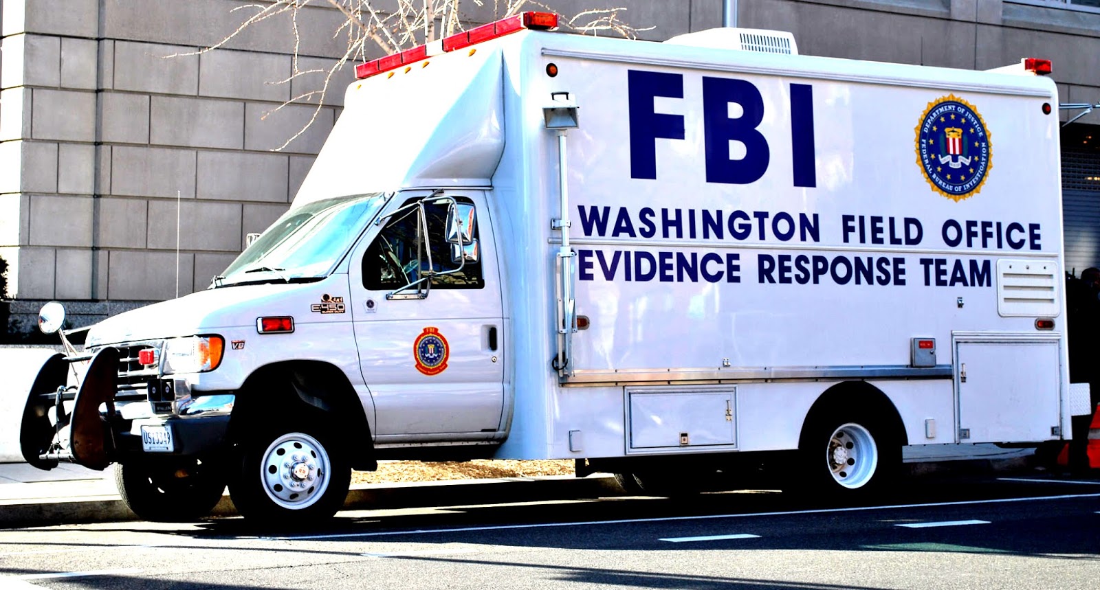 RETRO KIMMER'S BLOG: THE FBI CRIME LAB OFFICIALLY OPENED 87 YEARS AGO ...
