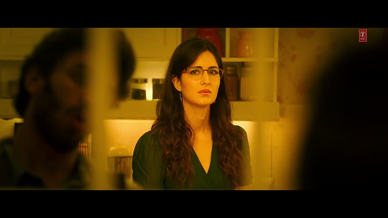 Khaana Khaake Song Wallpapers l Jagga Jasoos l Ranbir Kapoor Katrina ...