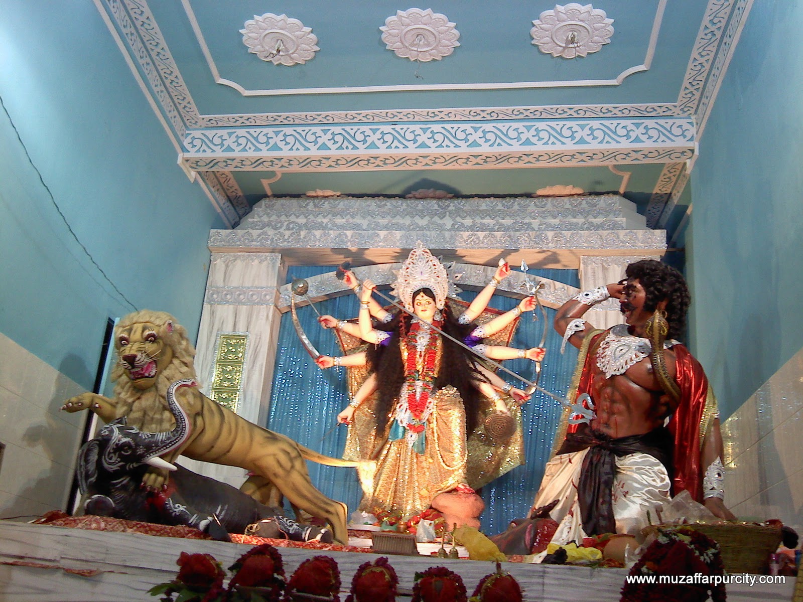 Durga Puja at Motijheel, Neem Chowk, Dharmsala Chowk in Muzaffarpur: Few Photos | Muzaffarpur ...
