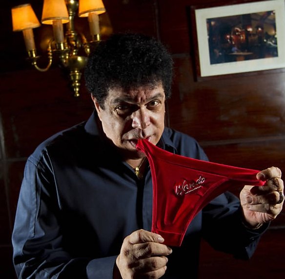 BLOG DO HUGO FREITAS: HOMENAGEM: A TRAJETÓRIA E OS SUCESSOS DE WANDO, O ...