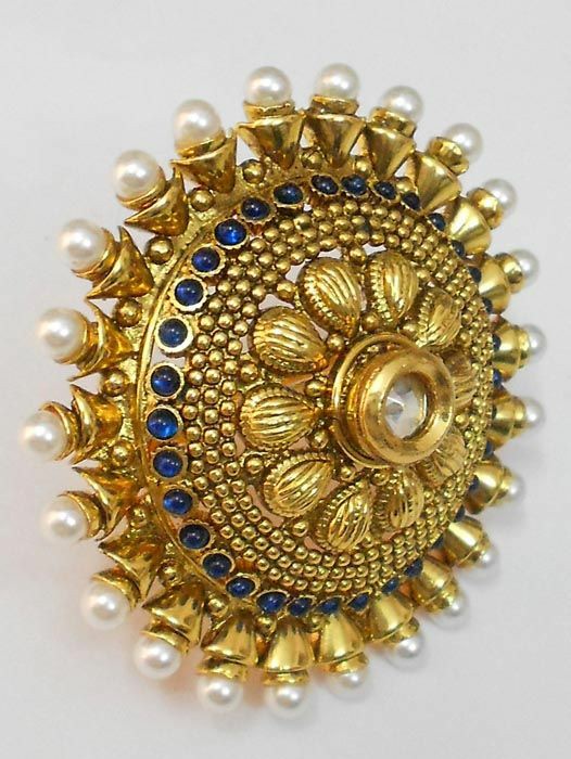 Golden brooch designs