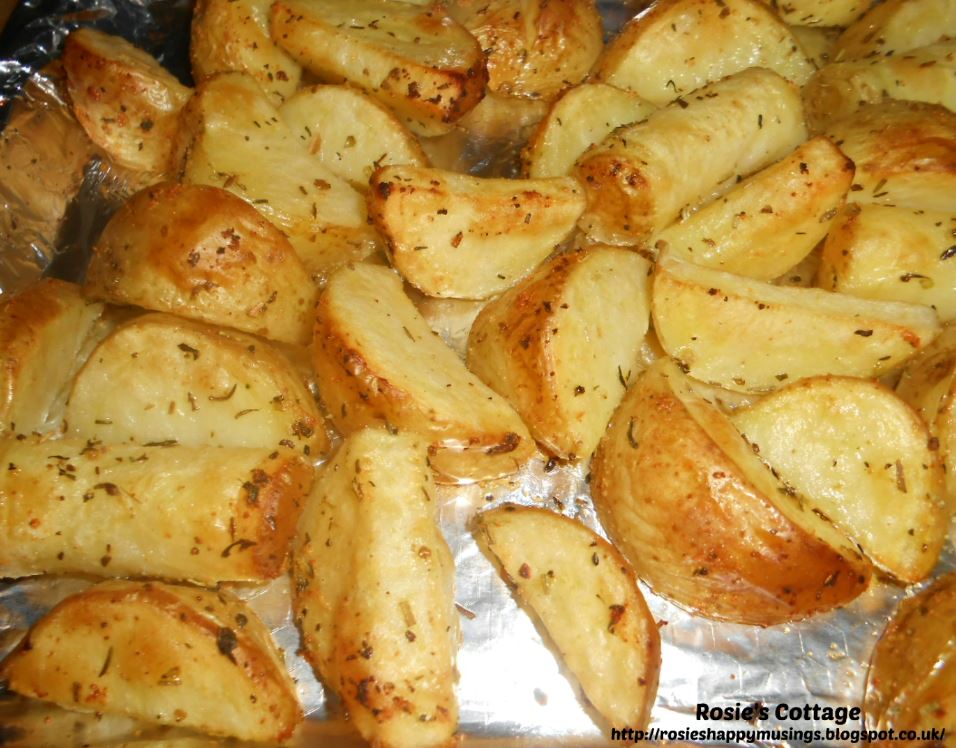 Rosie's Cottage: Blogtober Day 3: Easiest Ever Homemade Potato Wedges..