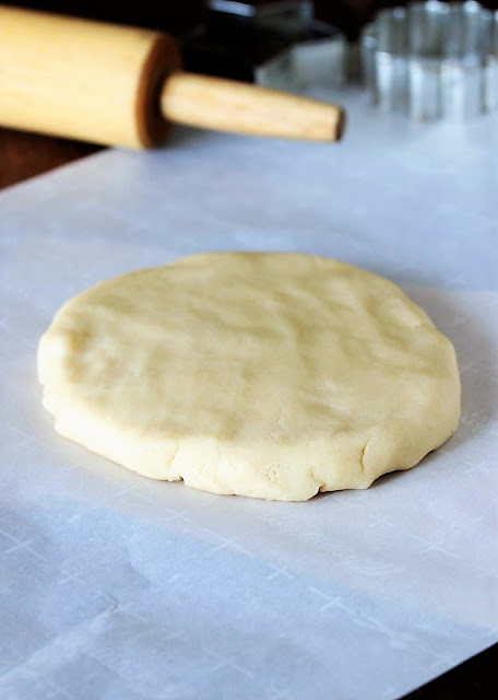 Basic Rolled Shortbread Cookies Recipe | The Kitchen is My Playground