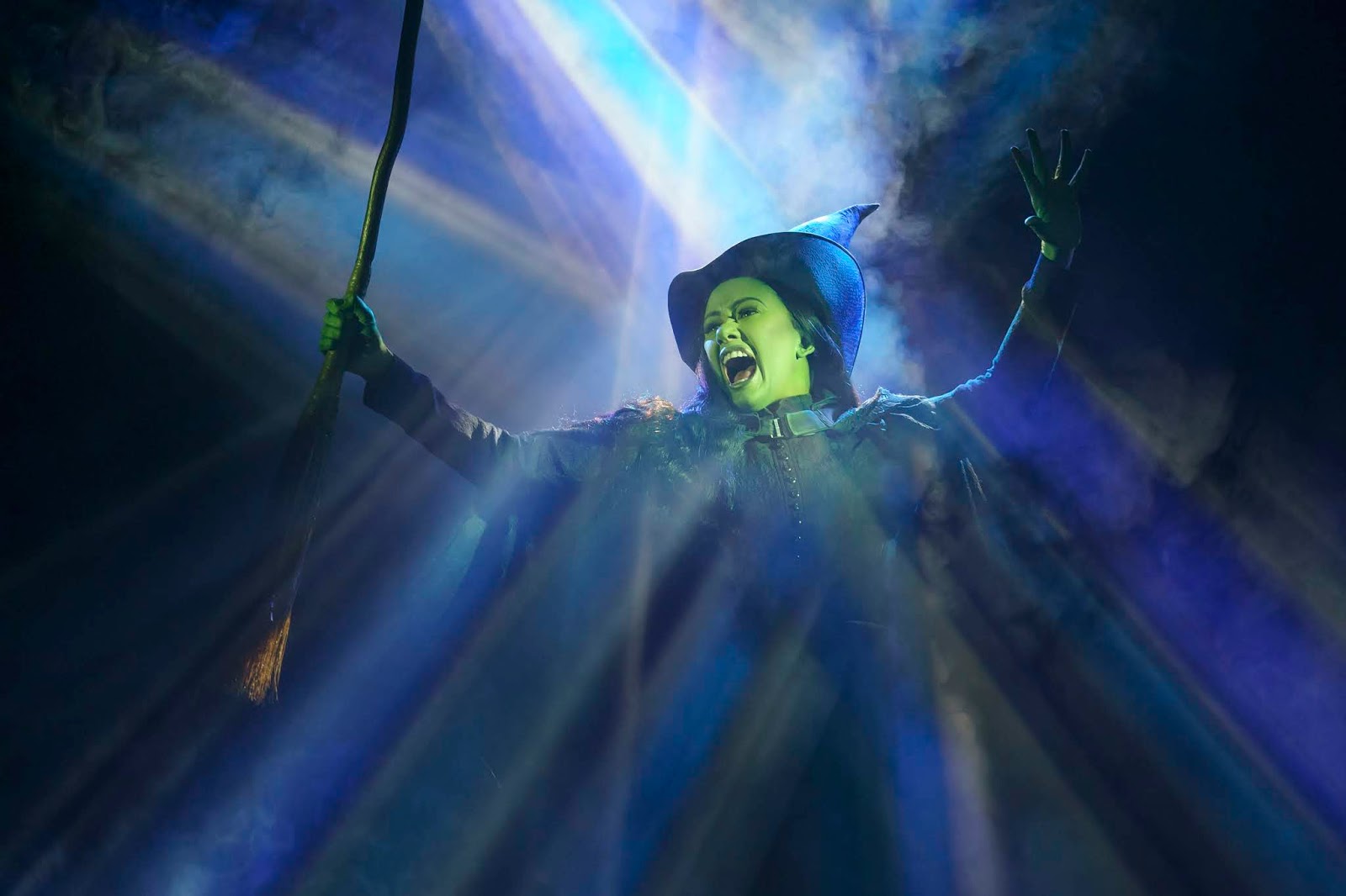 WICKED Event Review Paramount Theatre Seattle, WA 6/13/19