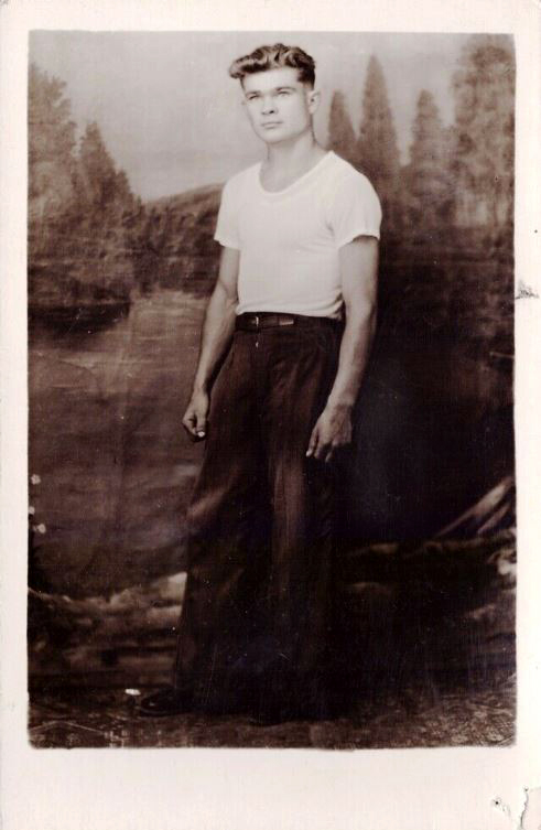 Hot Vintage Men: The Russian Greaser