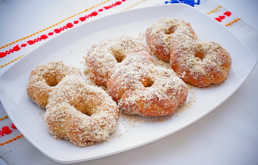 La cuisine de Simona: Mucenici moldovenesti de post (sfintisori)