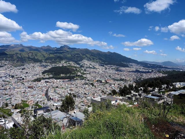 LOAFin AROUND and KANOE TRIPPING : Quito to Banos (plus Puyo and Rio ...