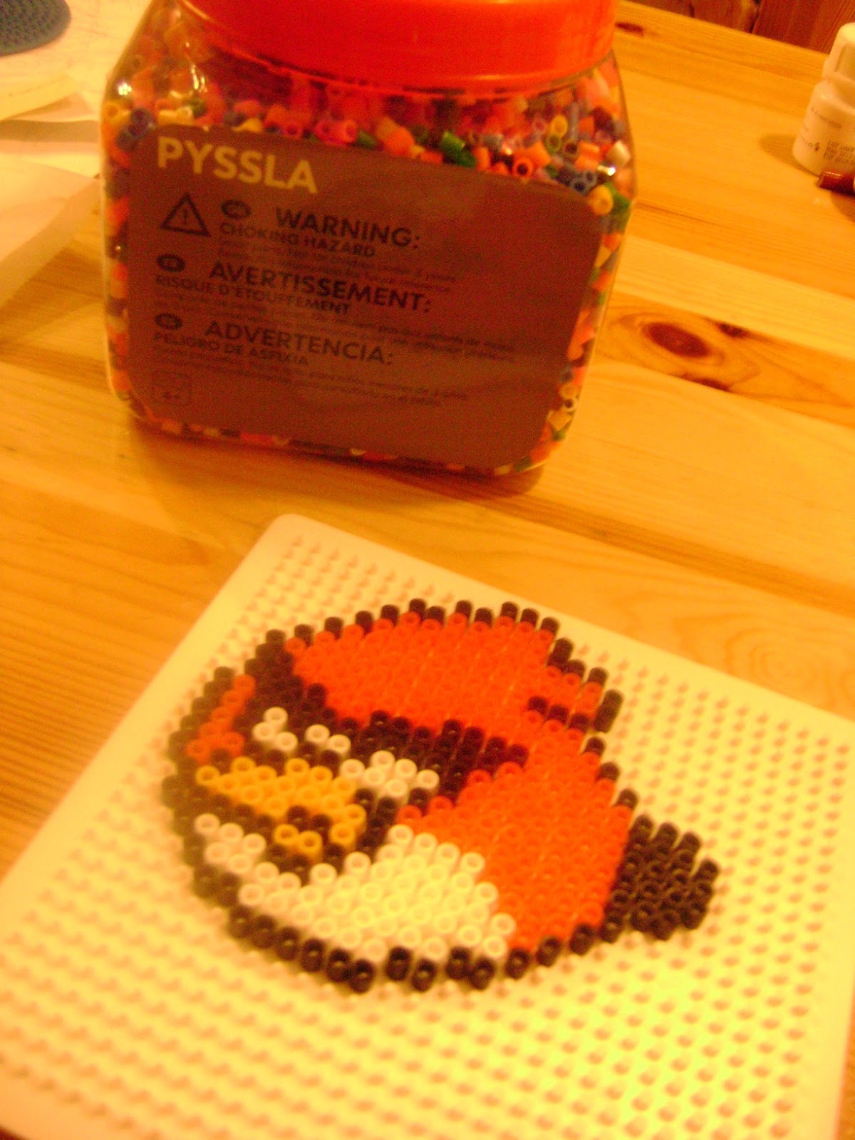 The Feverish Feltist: Knee Patches DIY 1: Cordrouy Monster Patches