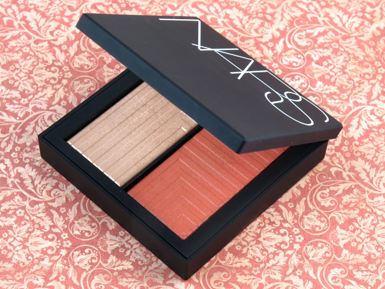 NARS Duo-Intensity Blush in "Frenzy": Review and Swatches | The Happy ...