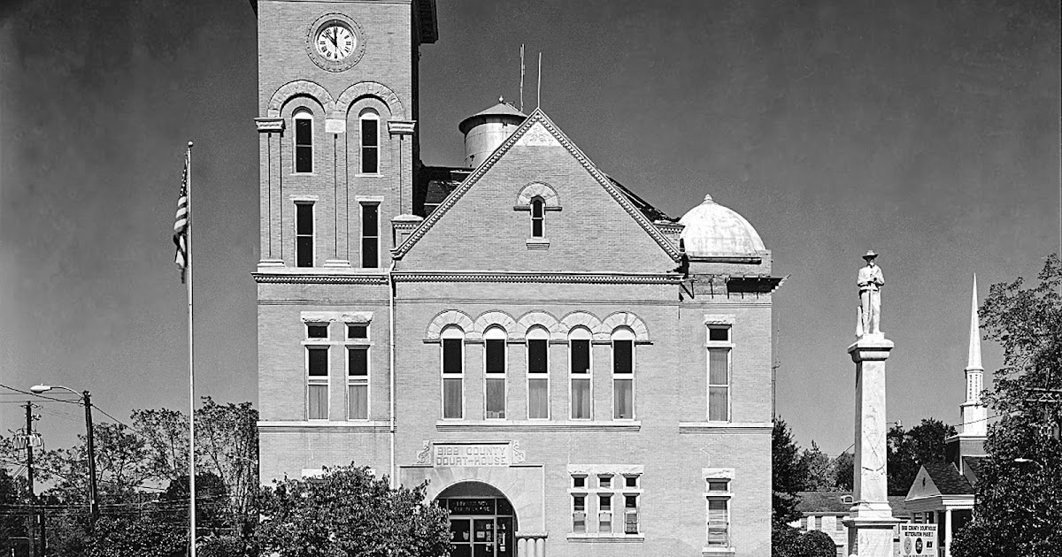 Walter Beckham's Photo Blog: Courthouse, Bibb County, AL