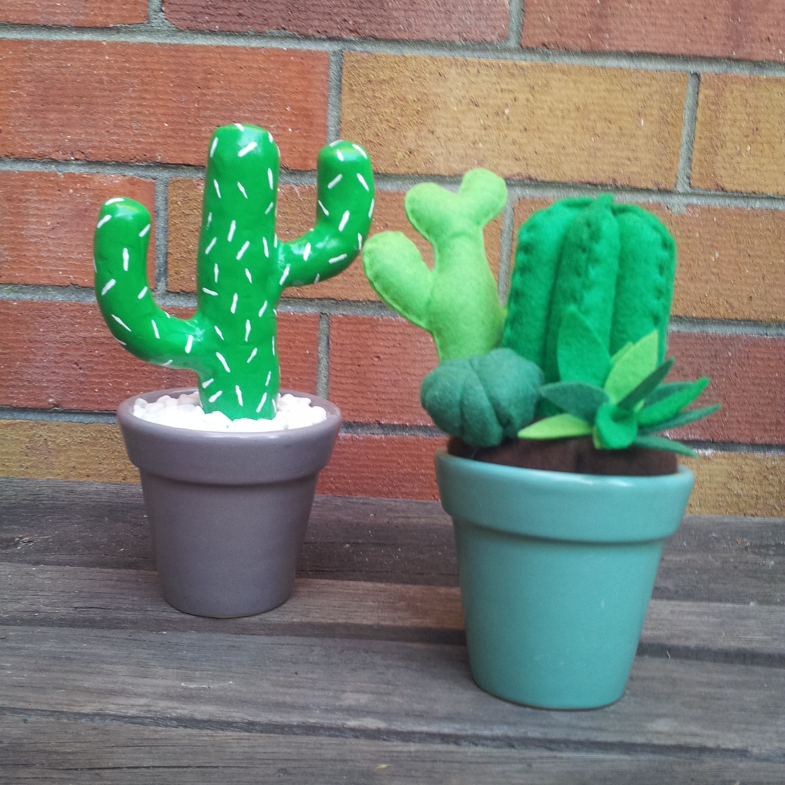 tea and craft: Felt and clay cacti