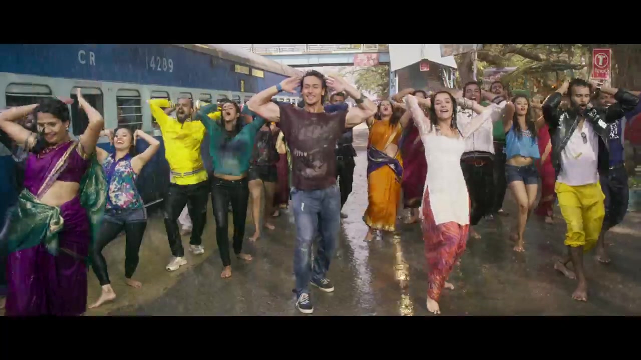 Cham Cham Song Wallpaper BAAGHI | Tiger Shroff, Shraddha Kapoor | Meet Bros, Monali Thakur ...