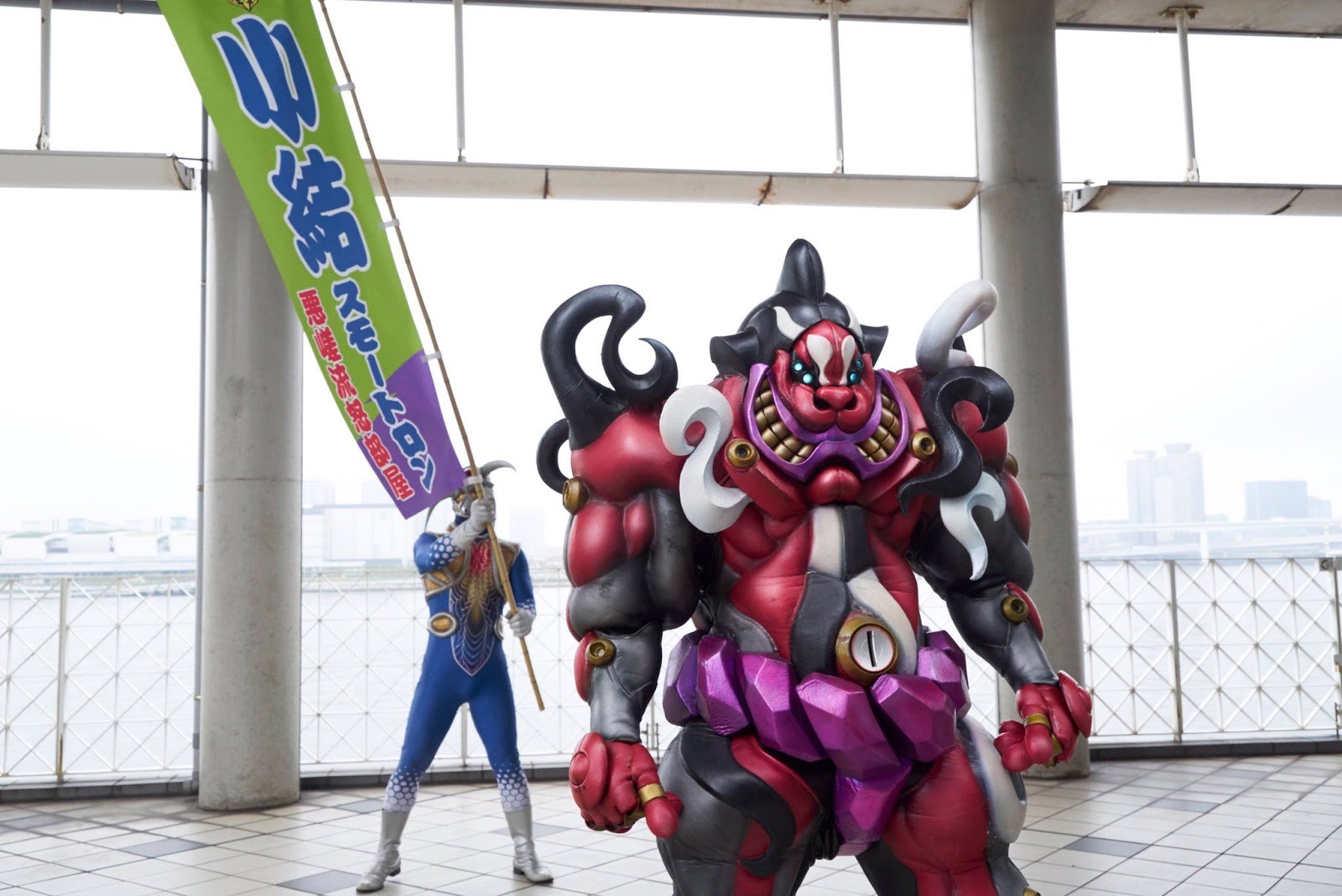 Zyuohger 33: Sumo Wrestling Felines!