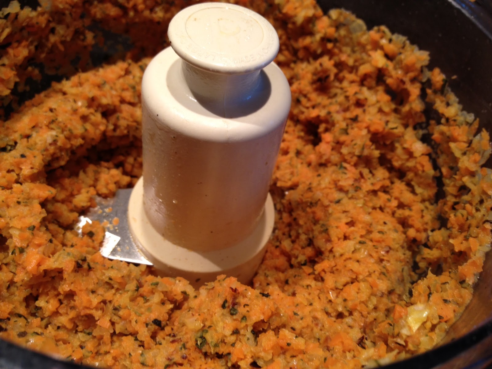 The Full Plate Blog: roasted vegetable and beef pasta sauce (that also ...