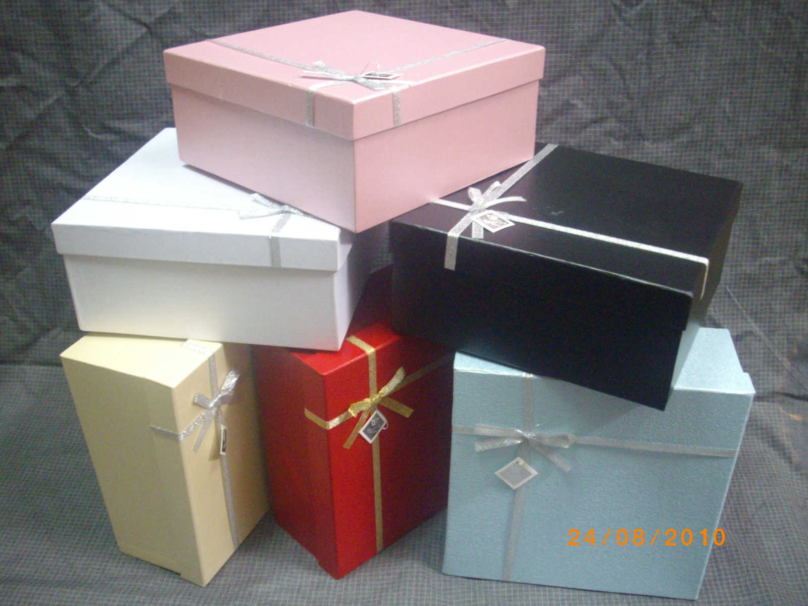 Singapore Gift Boxes: Square boxes in a set of three