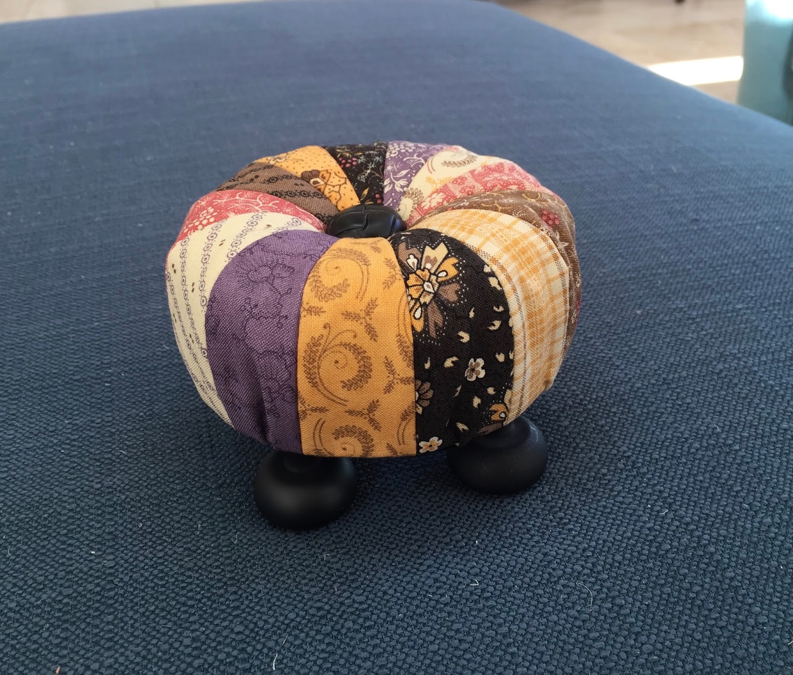 Sew Fun 2 Quilt: Miniature Tuffet!
