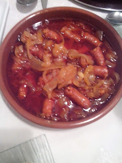 Chistorra a la cerveza ~ Cocina con Manel y Pilar
