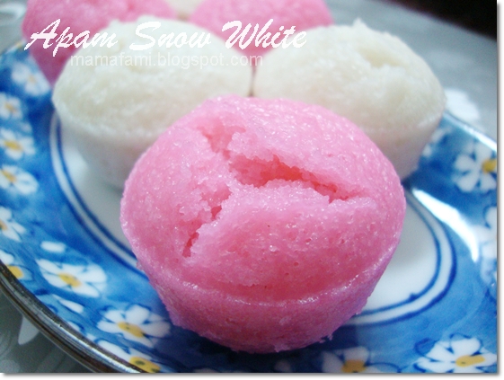 MamaFaMi's Spice n Splendour: Apam Snow White