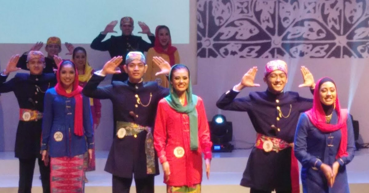 37+ Pakaian Adat Betawi Ujung Serong, Info Modis!