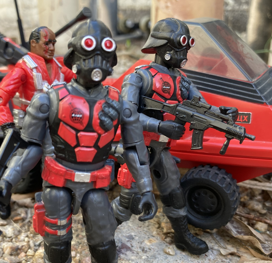 Forgotten Figures: 2021 RIOT Commando (Eagle Force)