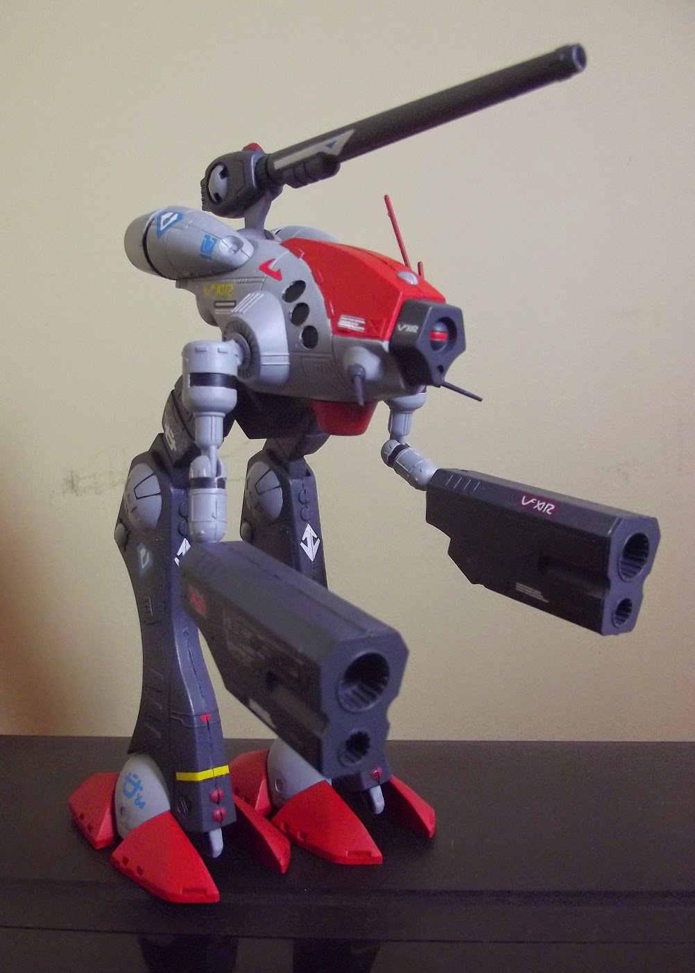 Lead Or Alive: Bruno's Miniatures: Bandai 1:100 Tactical Pod Glaug ...