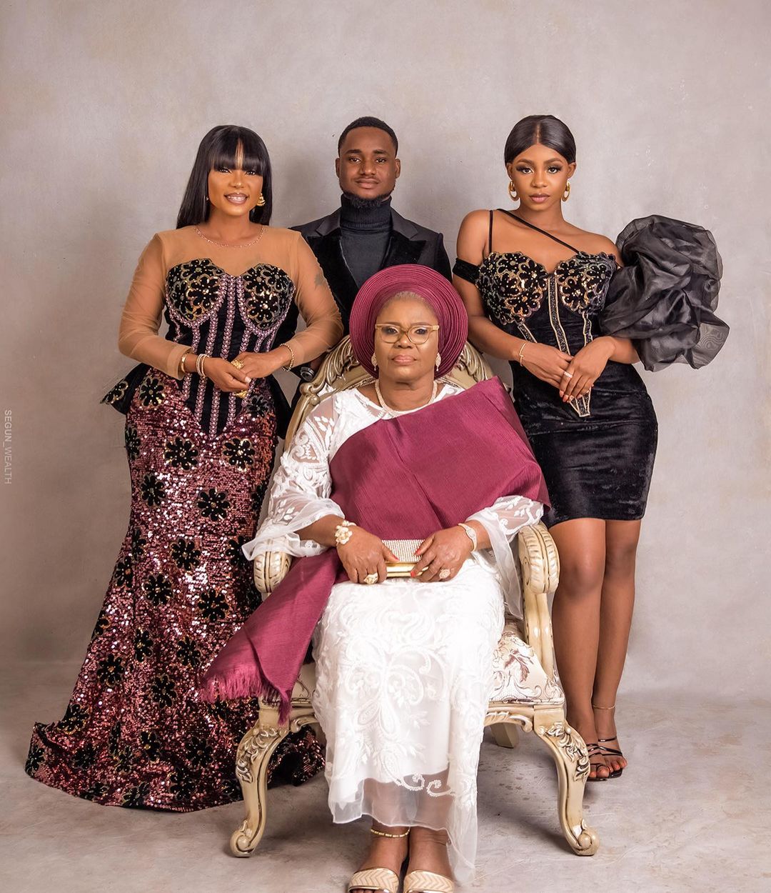 Image Of Festus Ojo with his family and grandmother