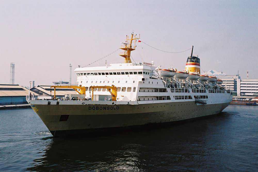 KM DOBONSOLO | Kapal Penumpang Pelni