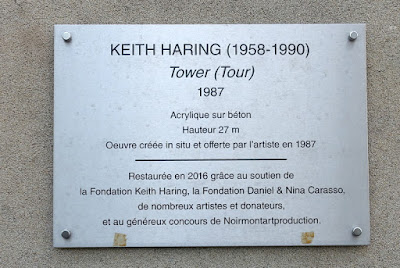 Paris : Tour Keith Haring, le totem pop art de l'Hôpital Necker Enfants ...