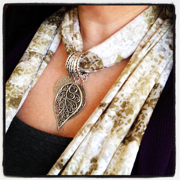 Charmed Scarf Tutorial