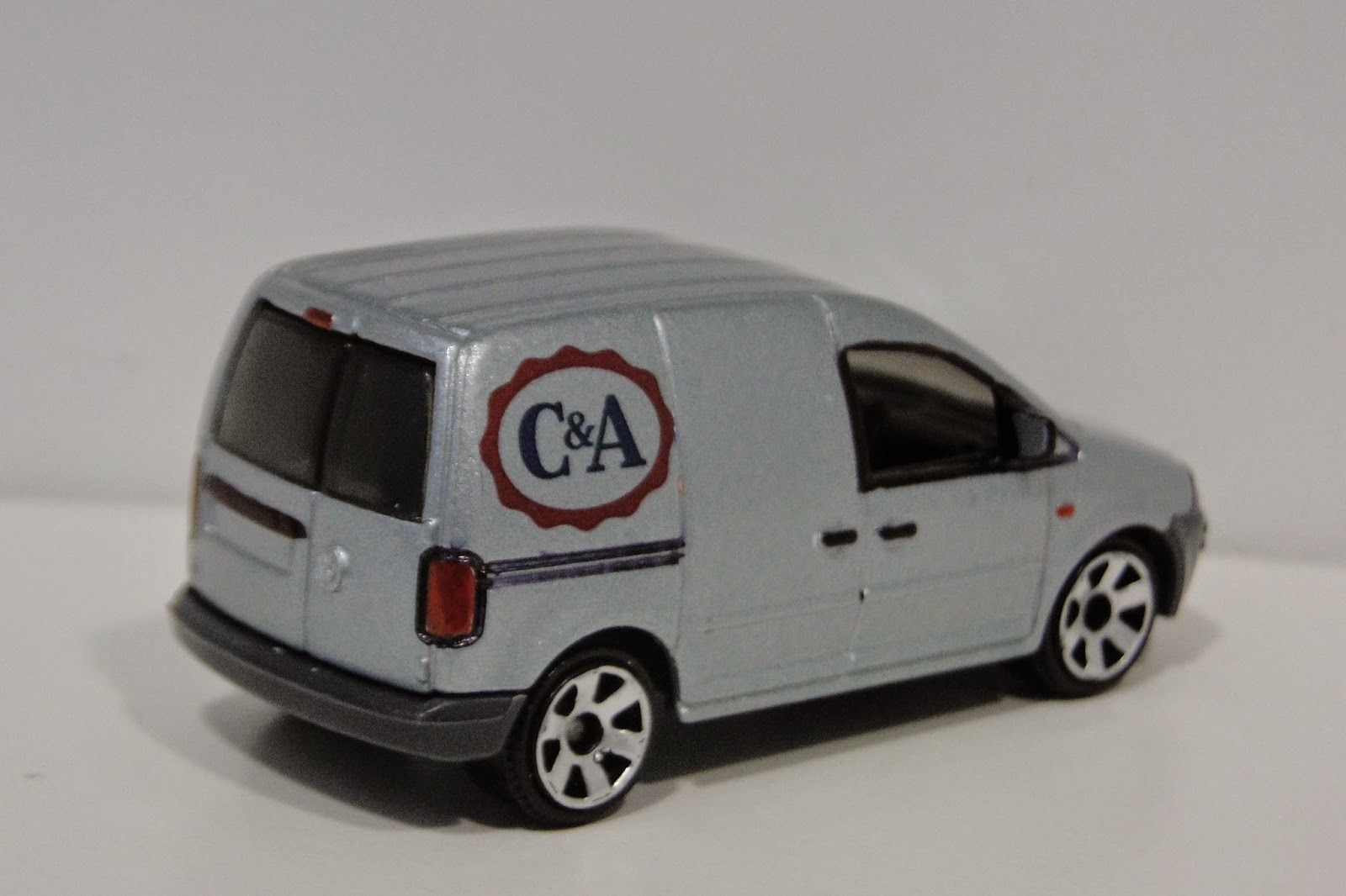 3inchDiecastBliss: Matchbox VW Caddy - The Customs