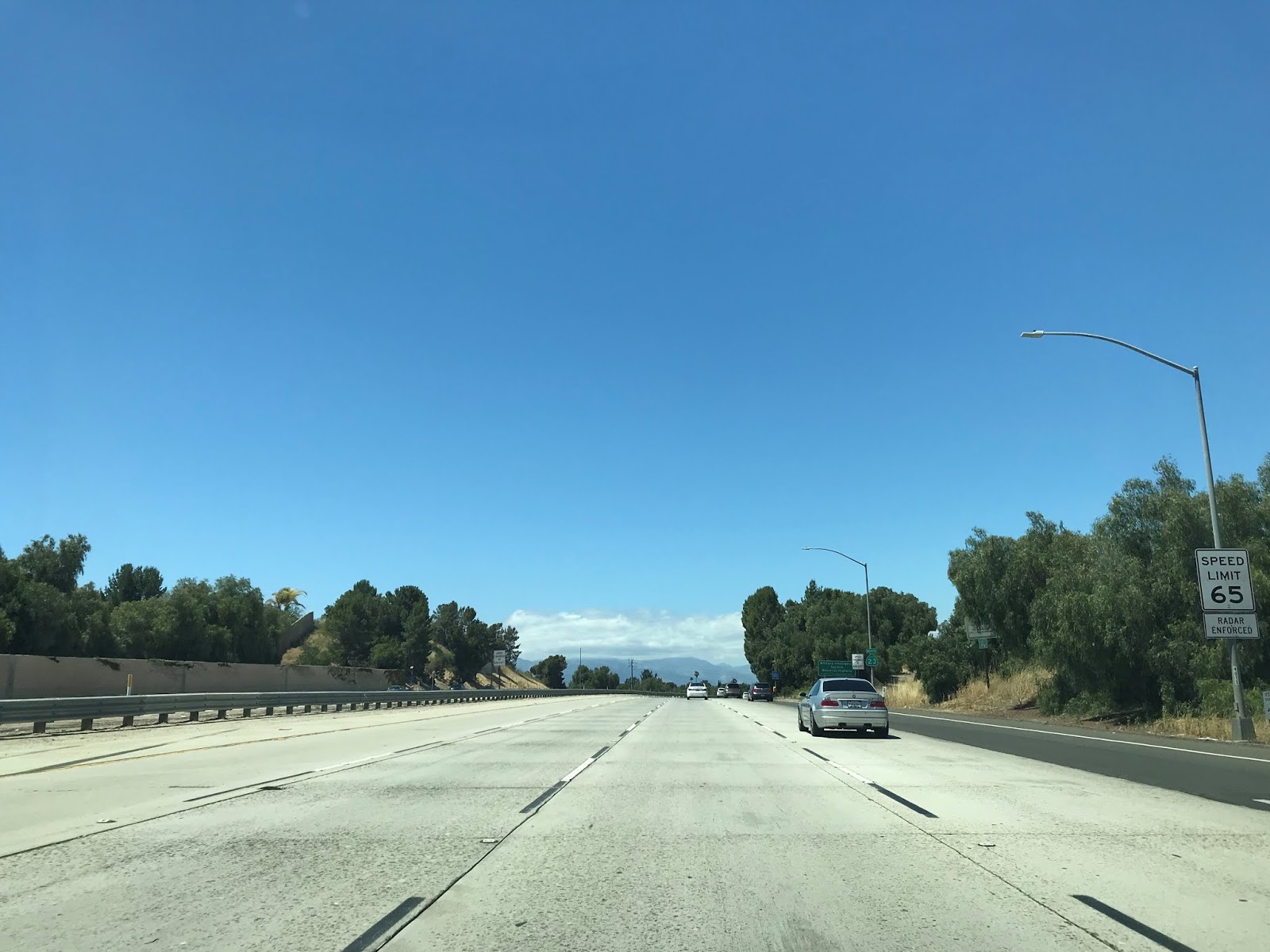 California State Route 23; Canyons, Surface Streets and Freeways