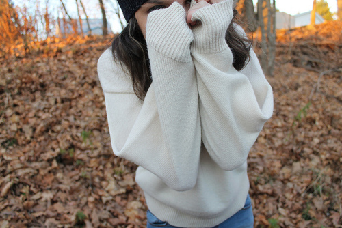 Aisles of Beauty: Fall Fashion: Cozy Sweaters