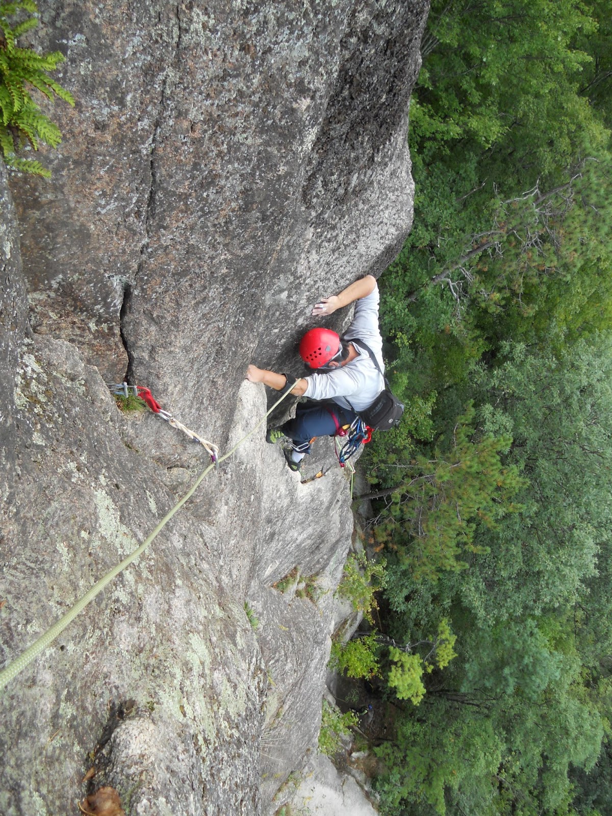 World of Seungmo: Cathedral Ledge climbing
