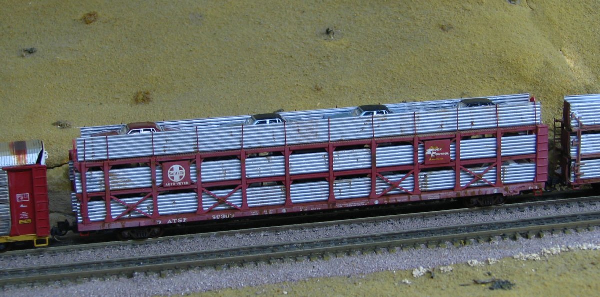 Needles Division Santa Fe RR N Scale: 1981 N Scale Auto Rack led by ...
