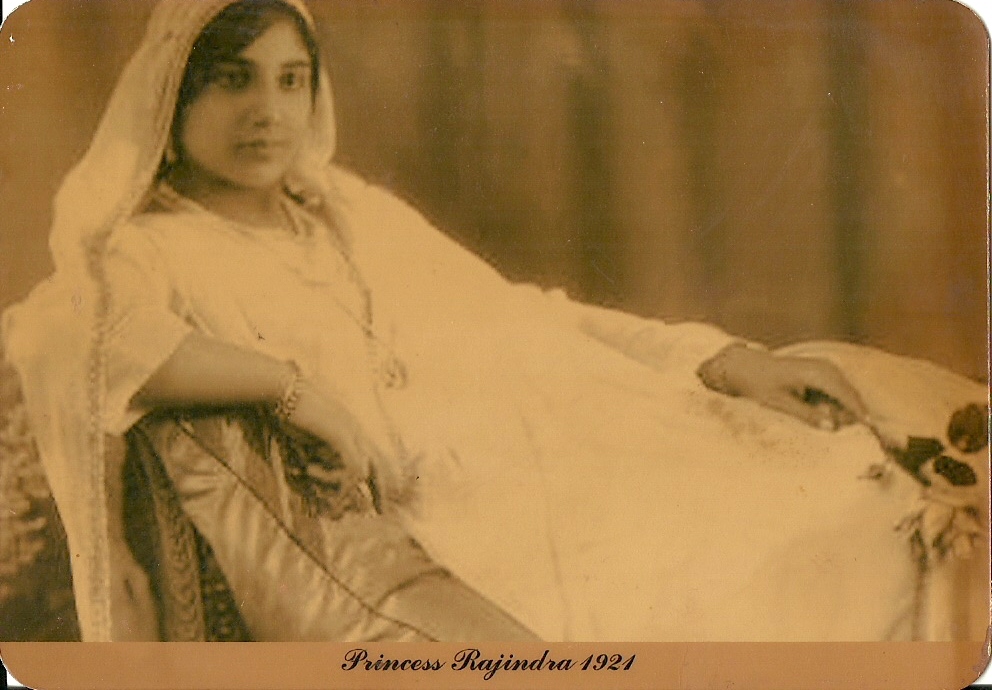 Heritage of India: Maharajas of India vintage Post Cards