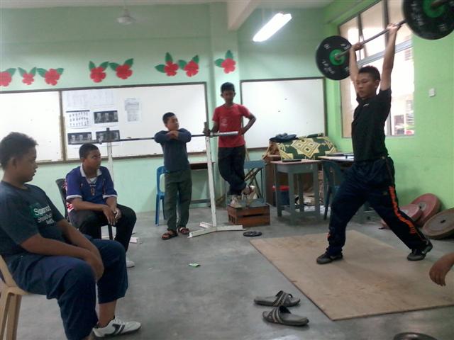 USPTN Pulau Pinang: PEMANTAUAN PPN KE PUSAT LATIHAN ANGKAT BERAT - SMK ...