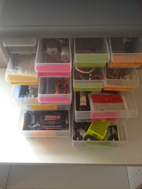 Montessori Makers: Electronics Organization