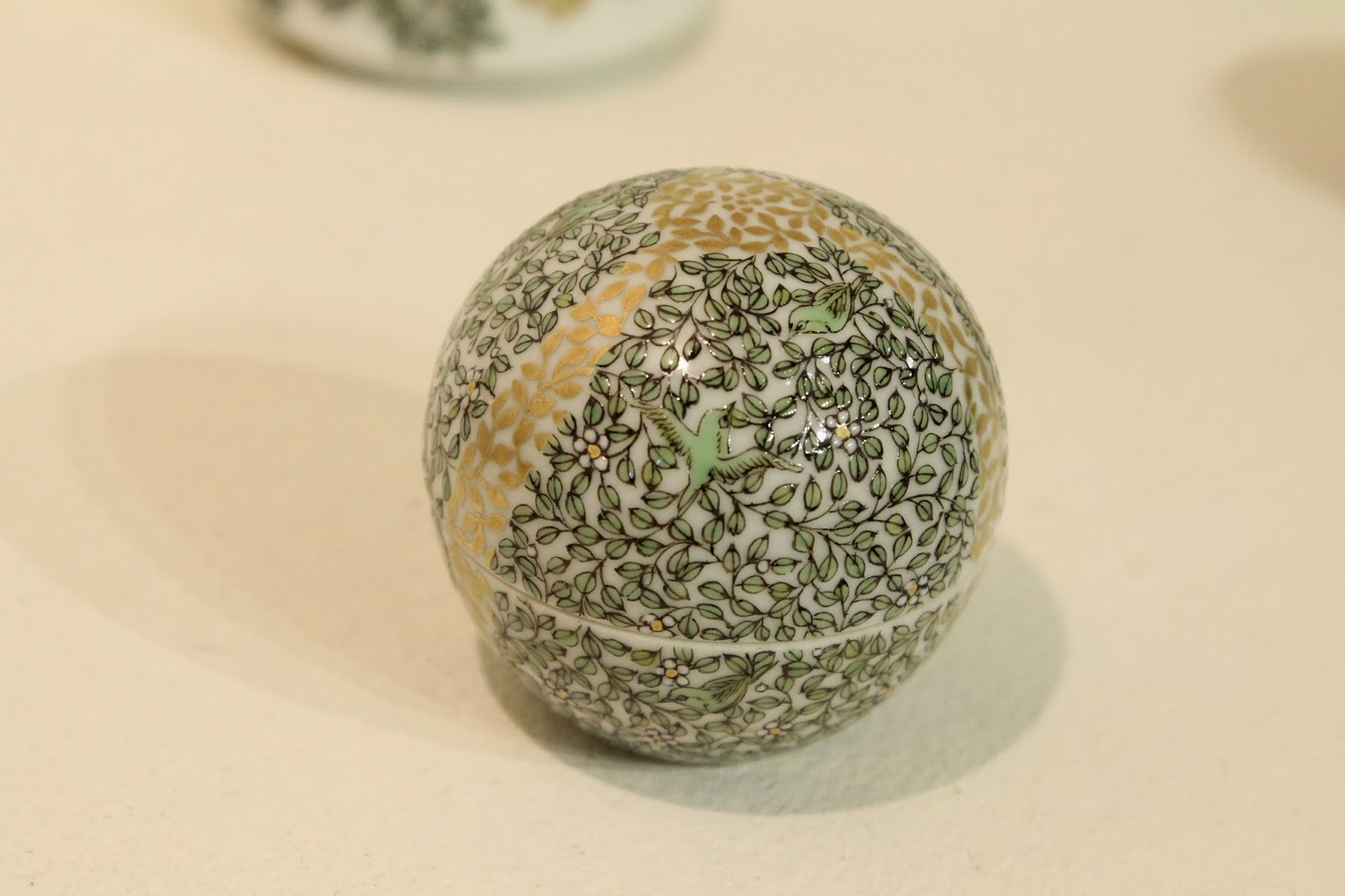 Sara Japanese Pottery: Porcelain Painting Works by Ruri Takeuchi Until ...