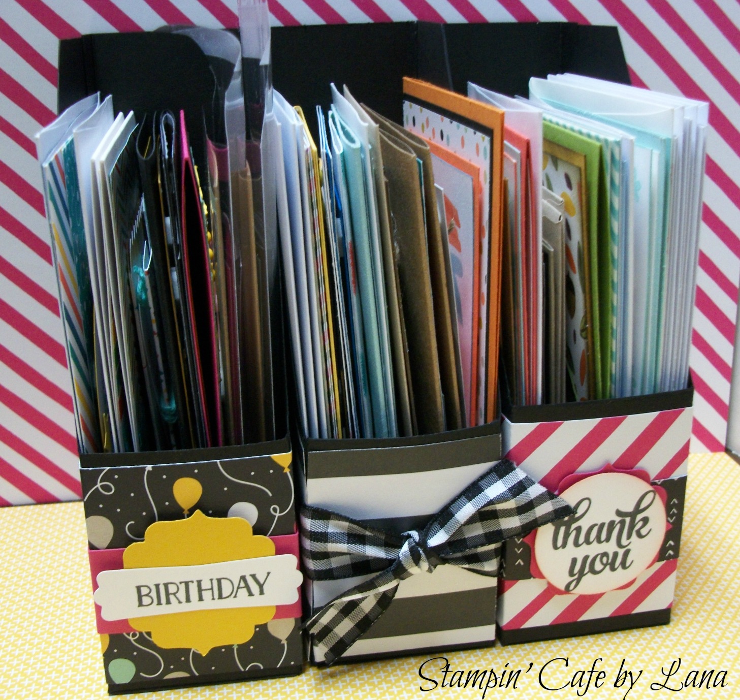 Stampin' Cafe by Lana: Magazine Style Card Holder